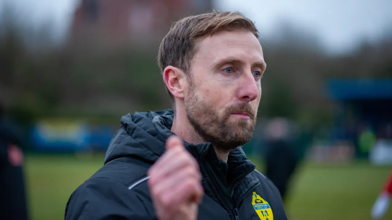 Mark Beesley delighted with Gloucester City display | Warrington Town